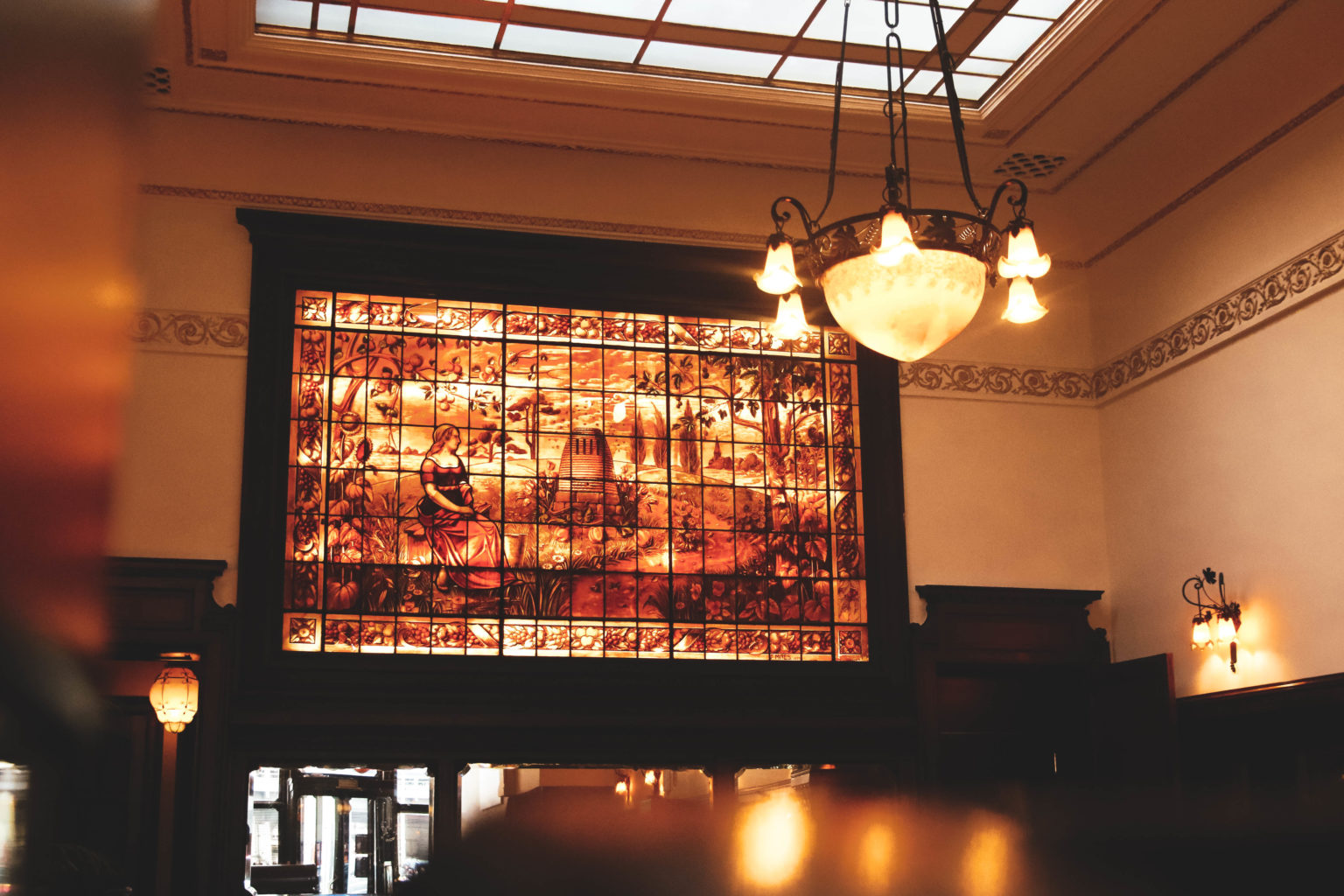 A PROPOS - LA RUCHE - STEAK & RIBS BRUXELLES